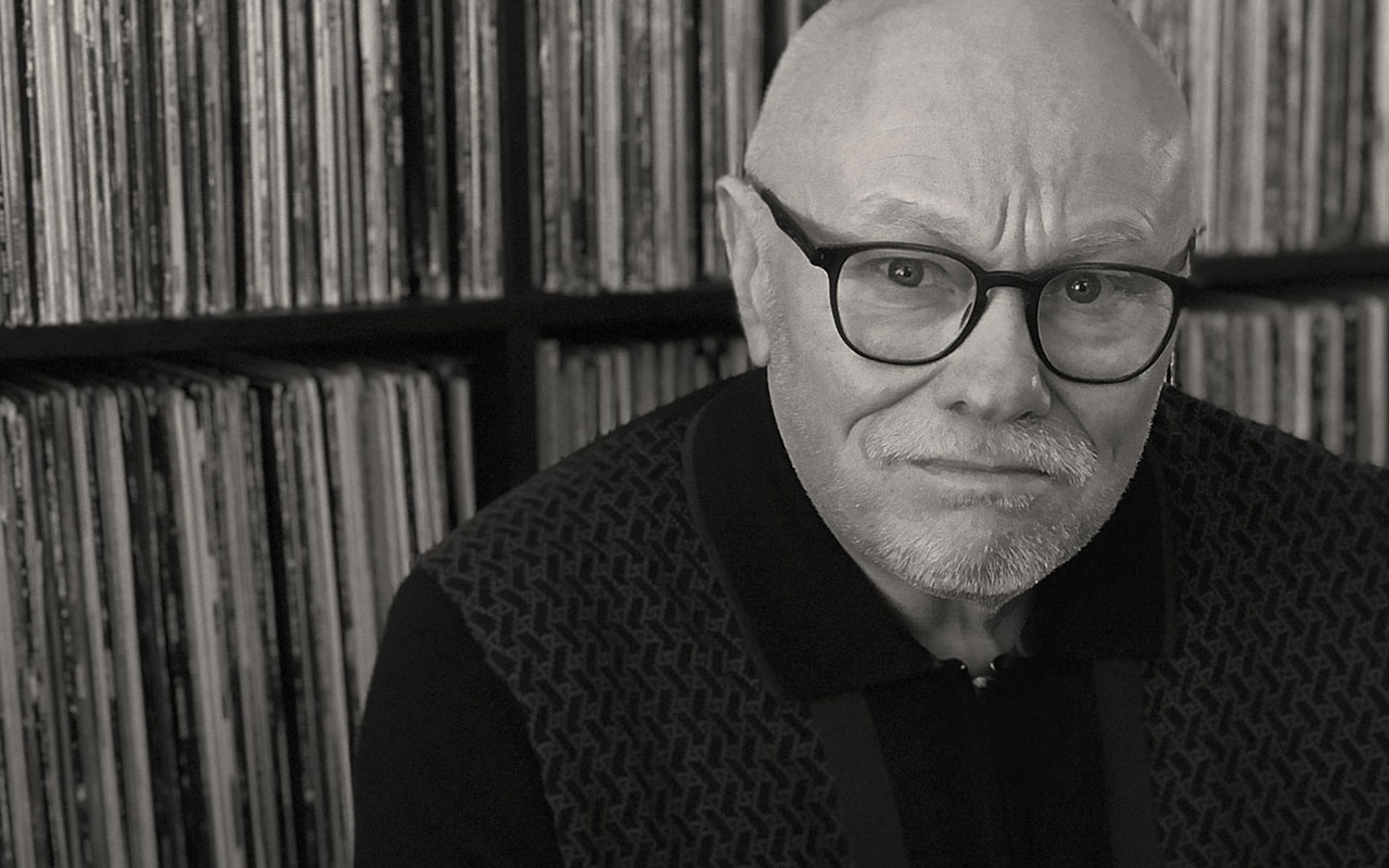 Kev Beadle - Totally Wired Radio