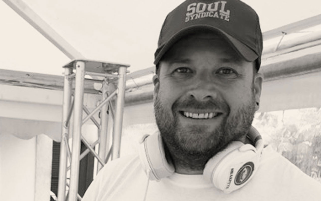 Matt Welton - Totally Wired Radio