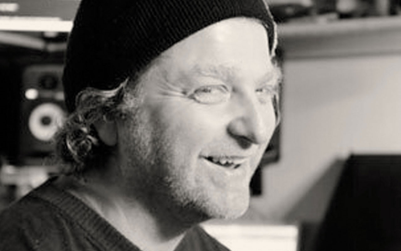 Chris Cracknell - Totally Wired Radio