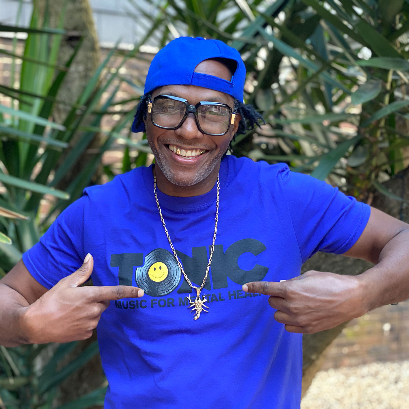 Seanie T - Totally Wired Radio