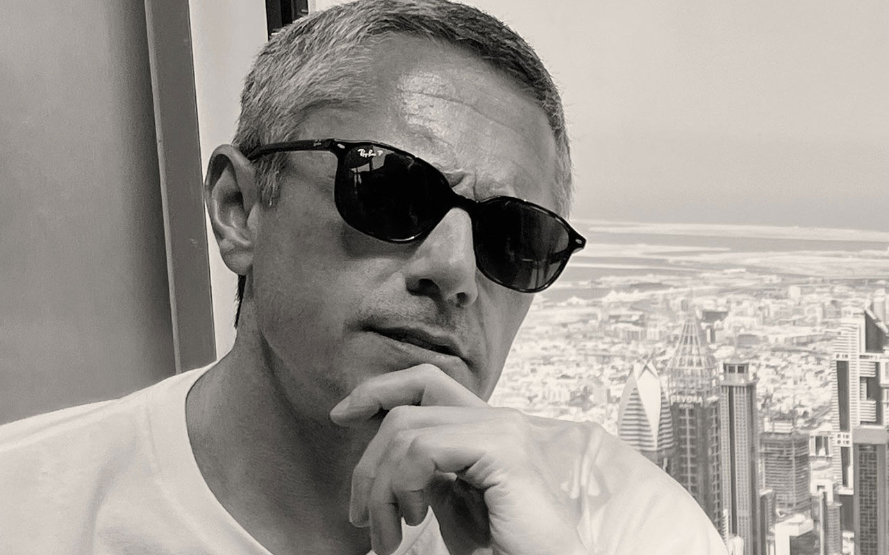Andy Crowther - Totally Wired Radio